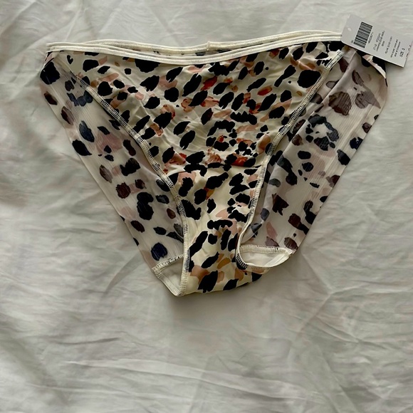 Soma | Intimates & Sleepwear | Soma Vanishing Edge Underwear | Poshmark